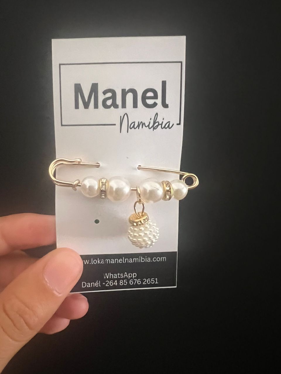 Manel | Brooch – Mini Pearls Charm | Loka'Manel Namibia